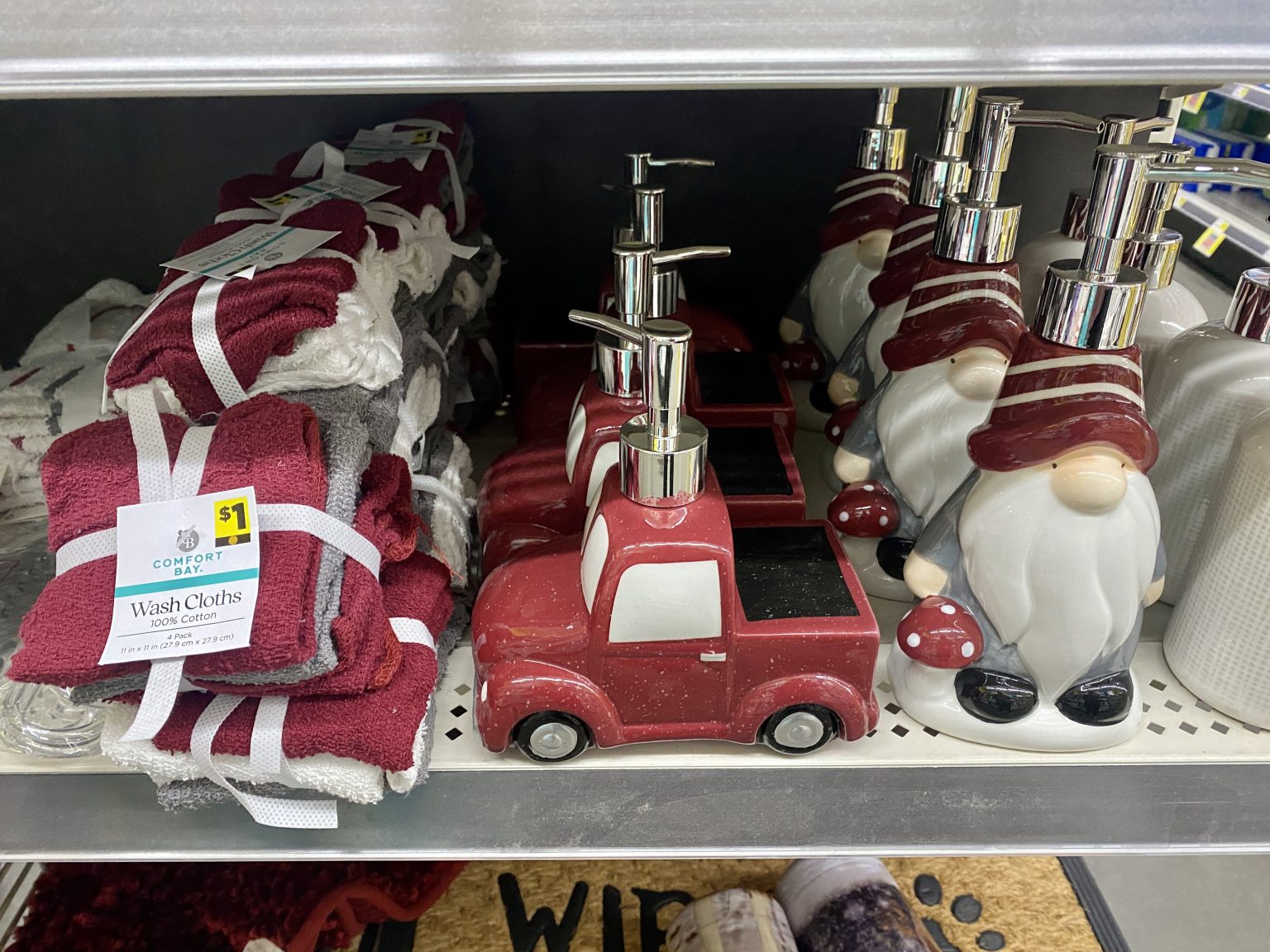 14 Delightful Christmas Finds at Dollar General - Natasha's Southern Flavor