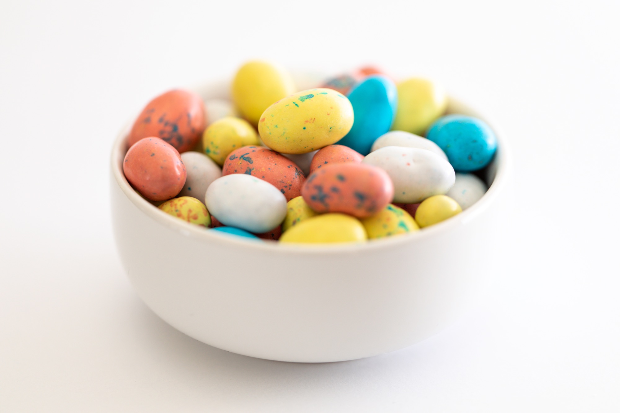 12 Nostalgic Candies Every Easter Basket Must Have - Natasha's Southern ...